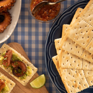 Home | Dondé USA | Cookies an Crackers